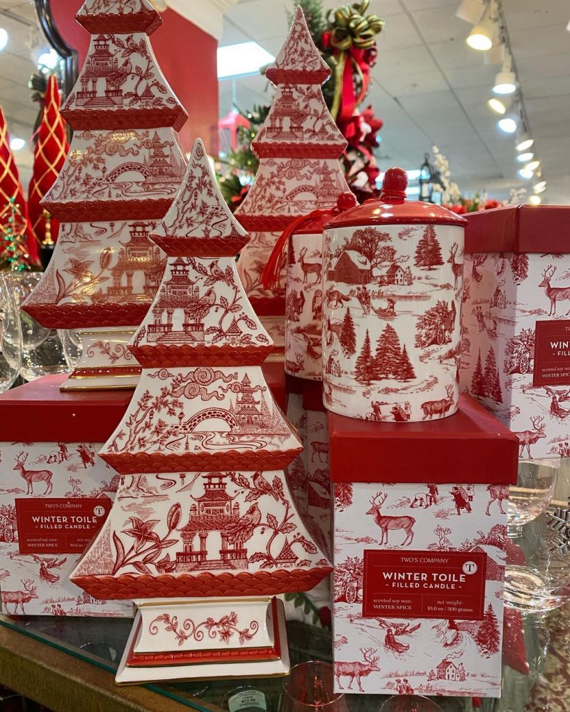 We love red and white toile for Christmas!… – My Favorite Things